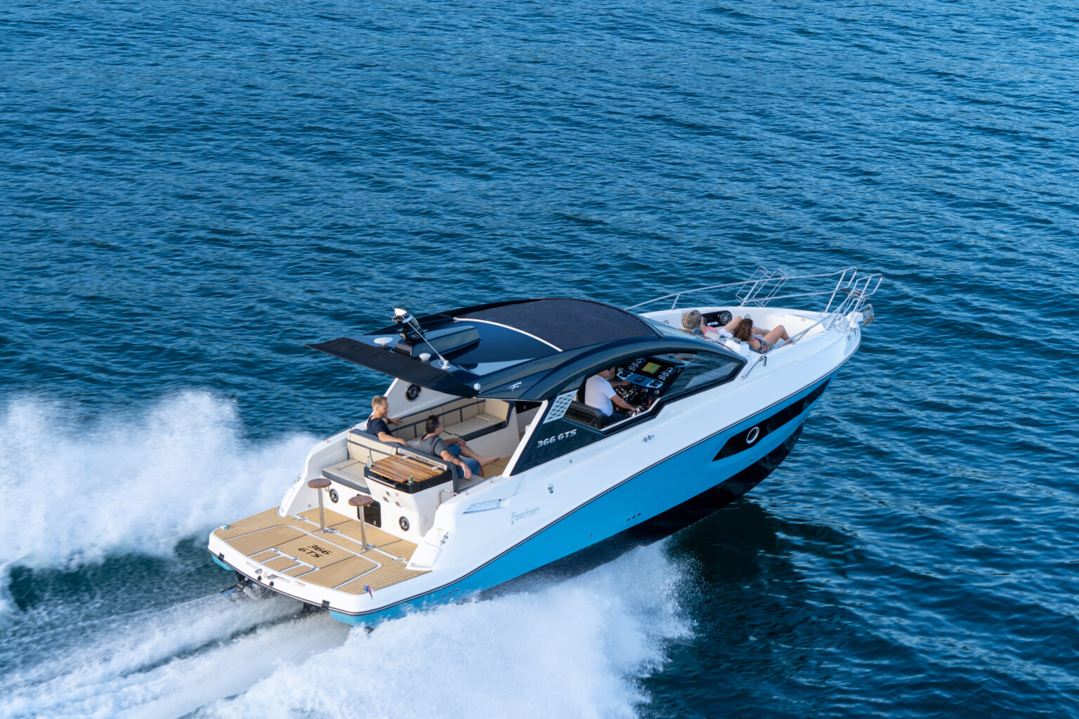 Popa do Barco: Conheça o Significado e Importância - Oeste Marine Náutica